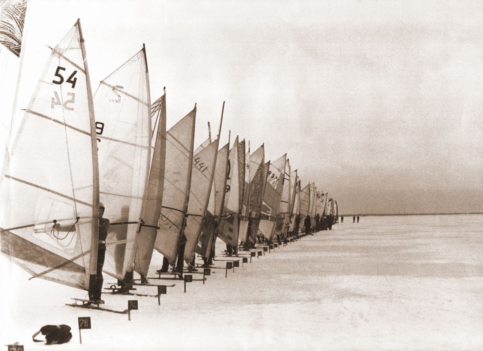 Windsurfing on Snow: a Brief History! – US WINDSURFING